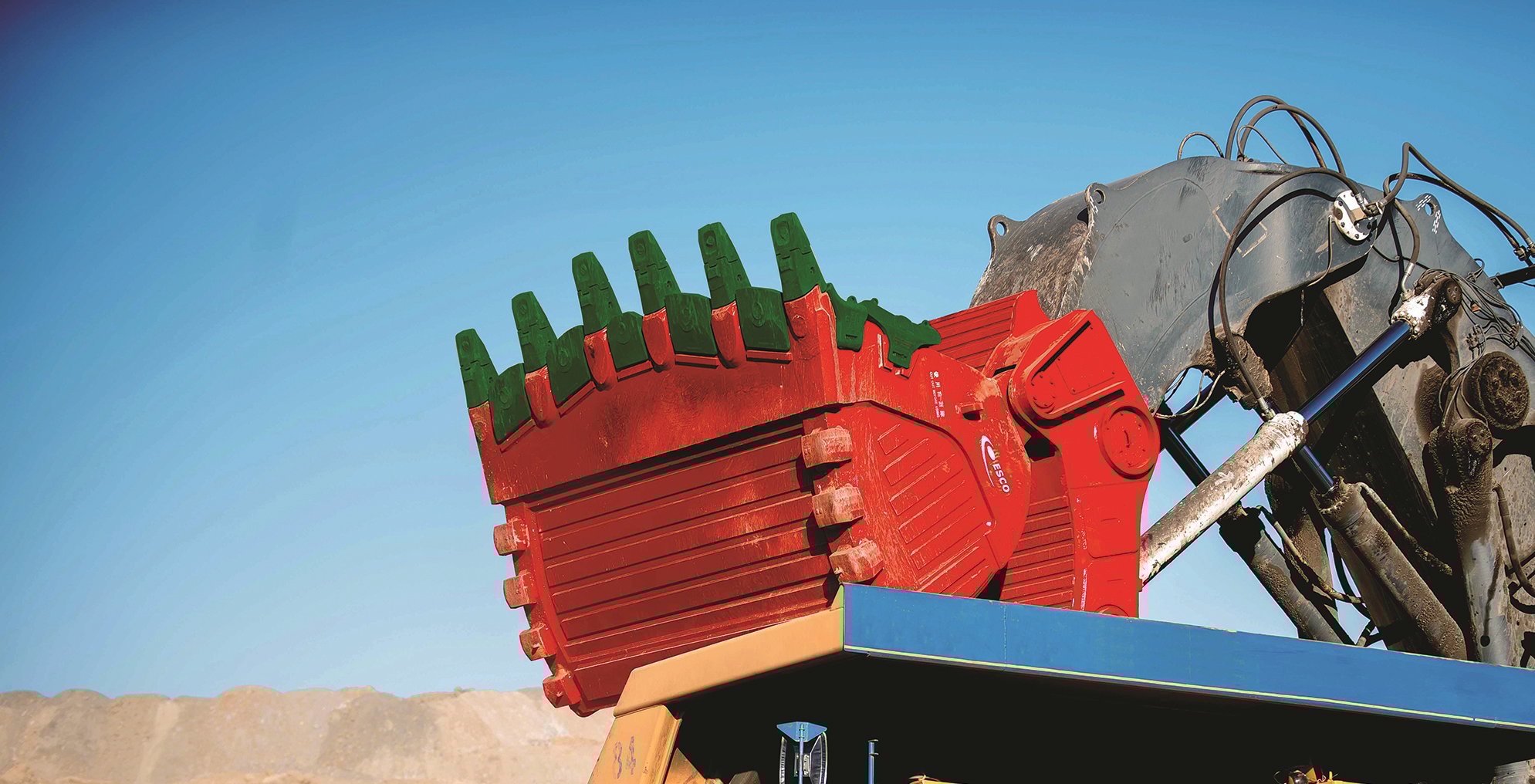 Nemisys® teeth, adapters, shrouds and lip systems | Weir