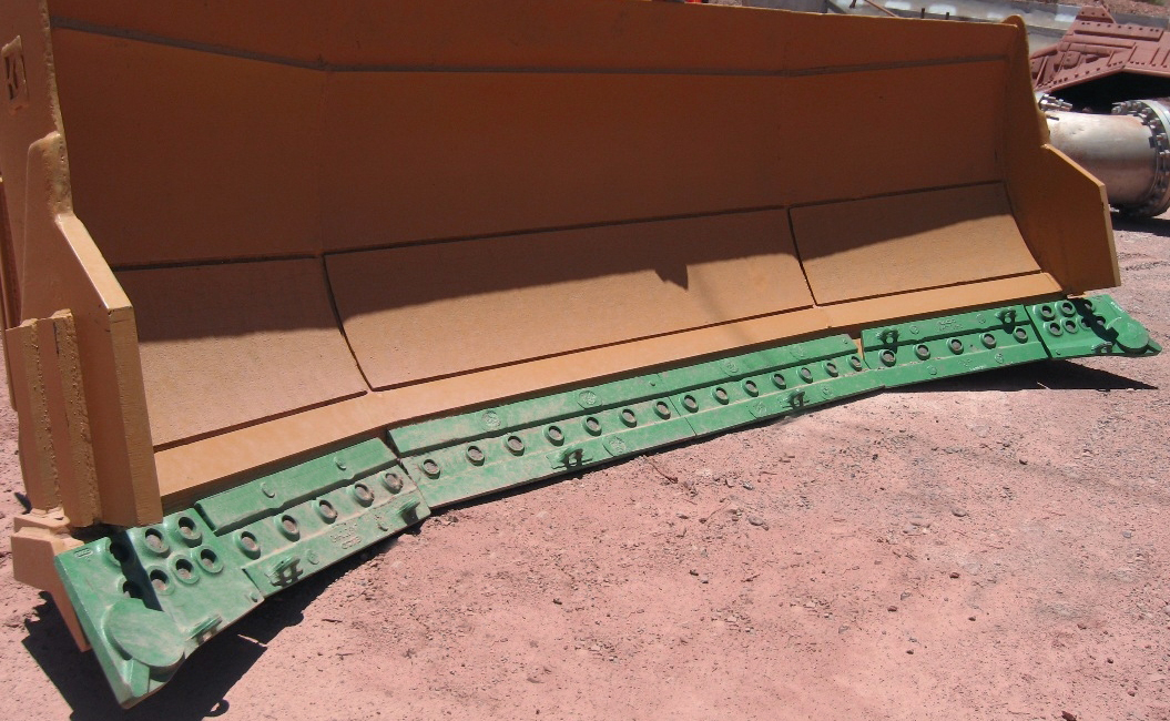 ESCO® All-Cast™ Blades and End Bits | Weir