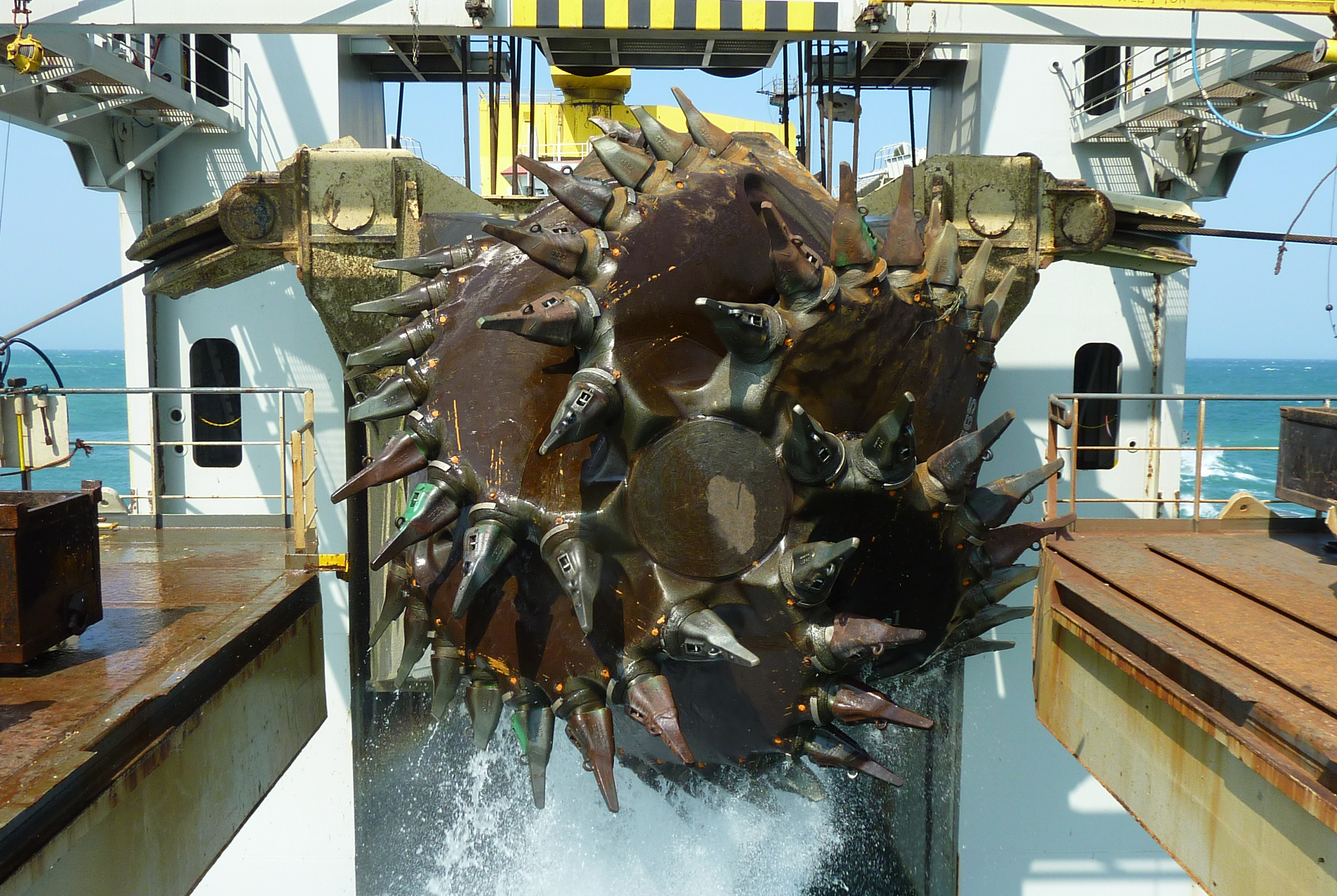 ESCO® GeoVor® dredge tooth system | Weir