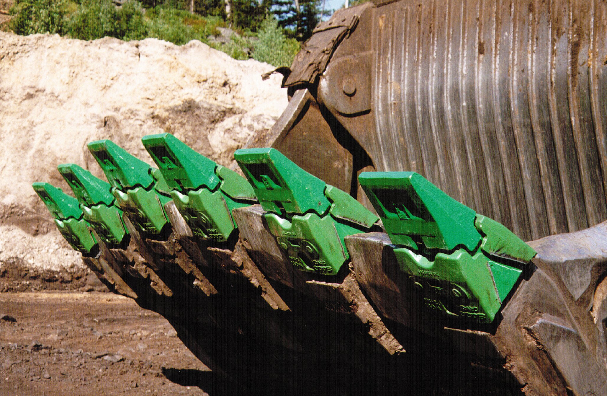 Posilok® Plus Mining Points and Adapters | Weir