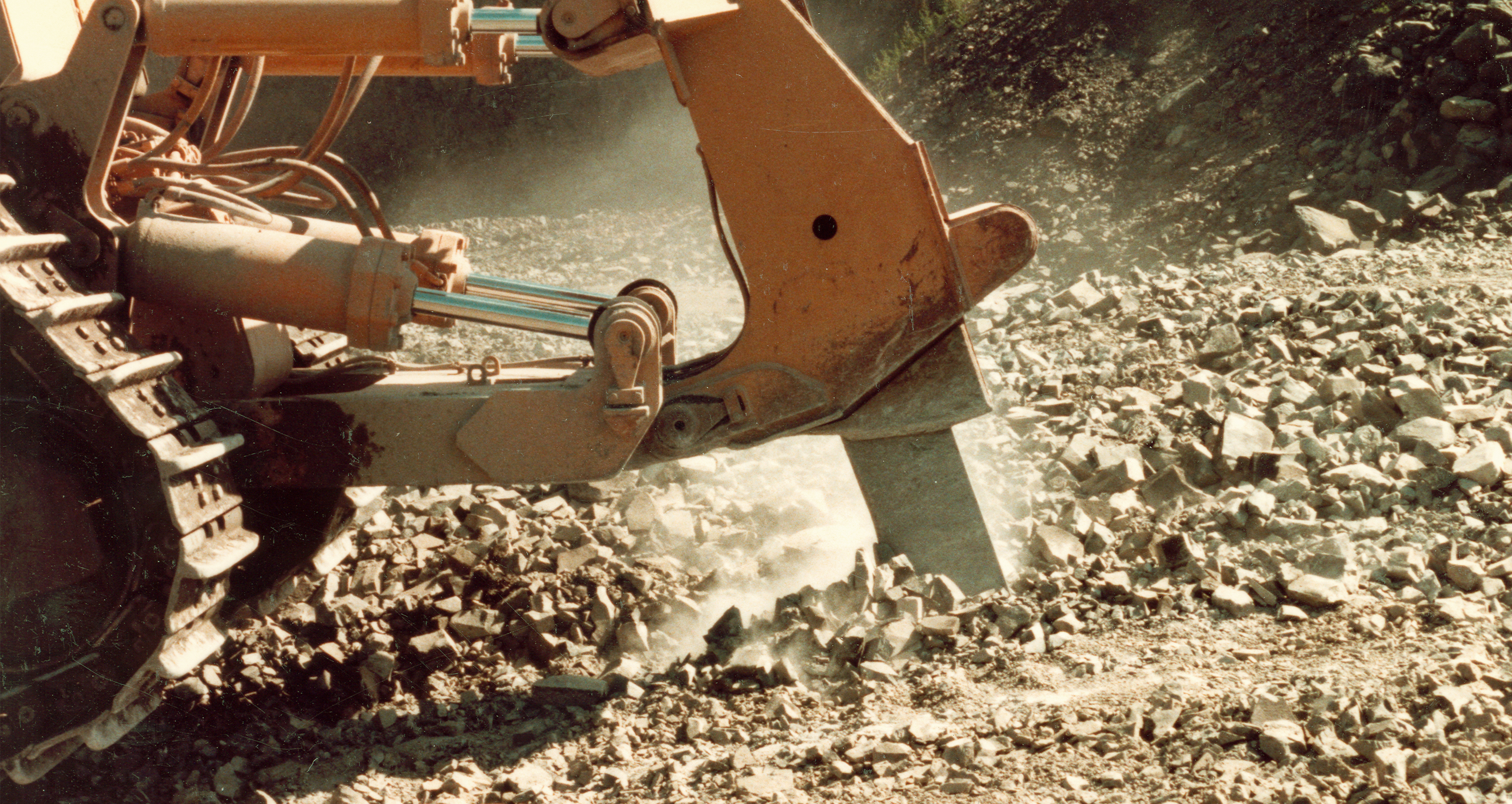 ESCO® Uni-Lok™ Ripper System for Dozers | Weir