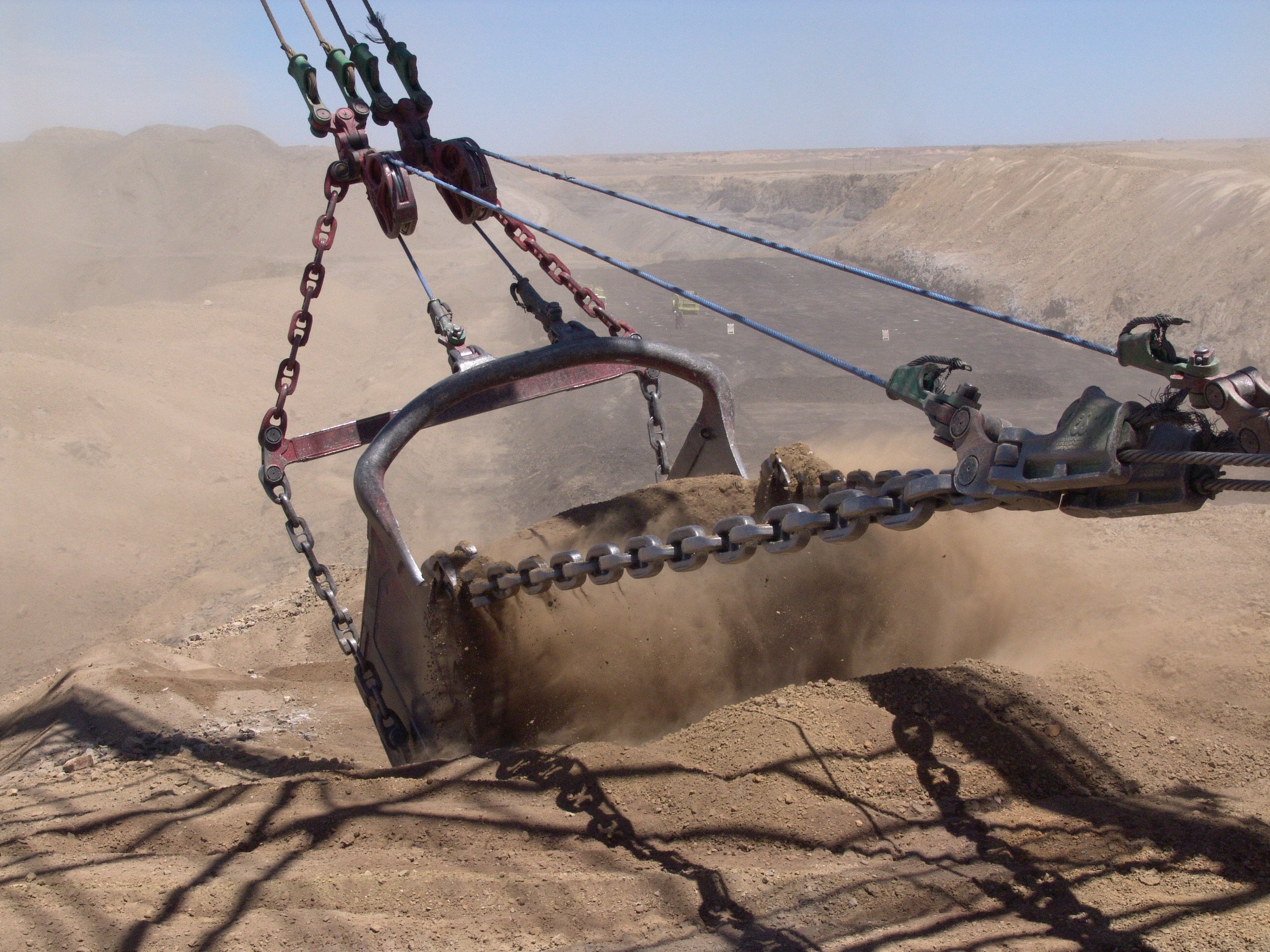 Success Story: Dragline Drag Chain 25% Longer Life | Weir