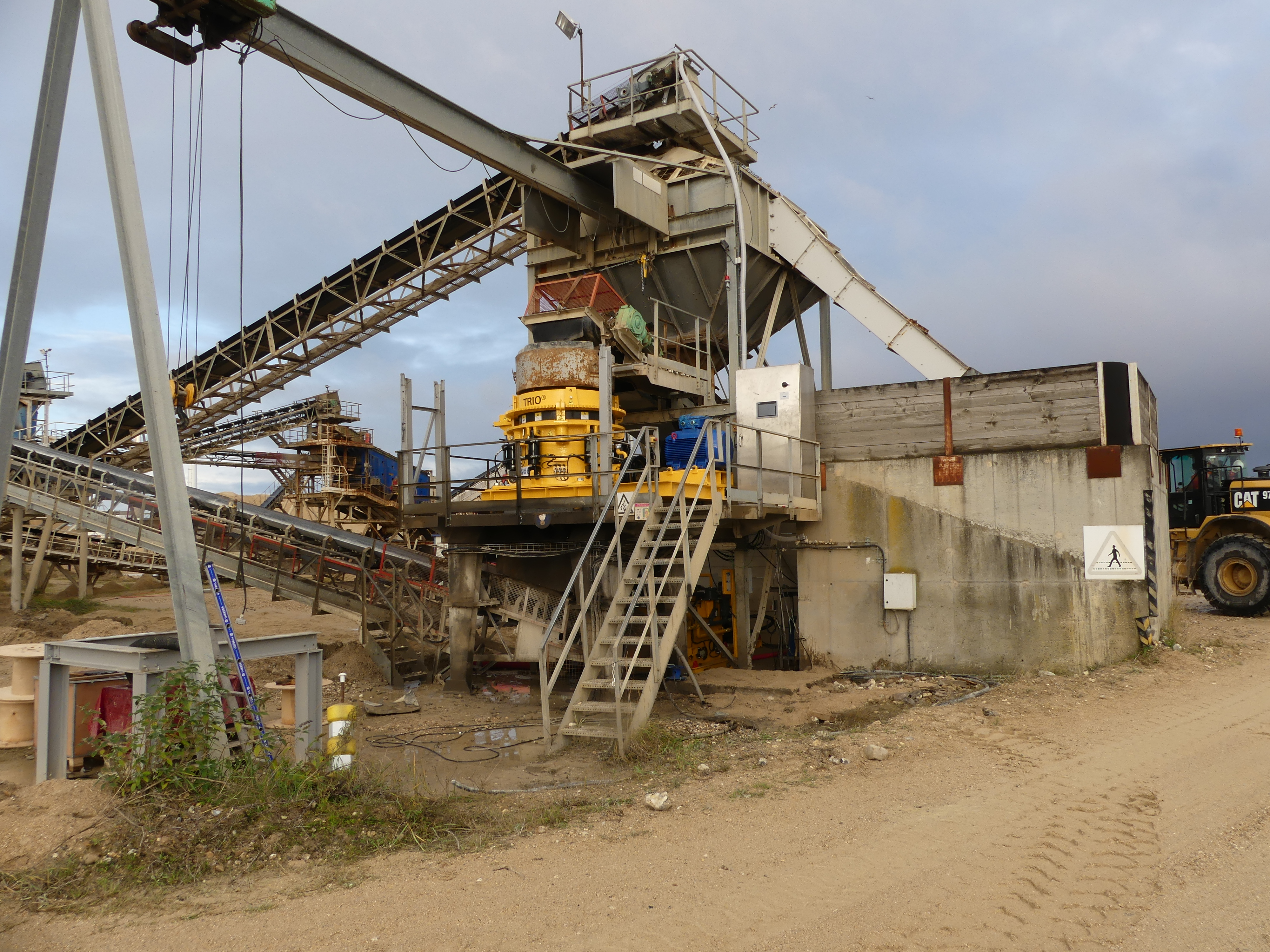 Trio® TP260 cone crusher boosts site performance at LGE, France | Weir